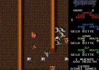 Play Gauntlet (German, rev 6) Retro Game Online Free