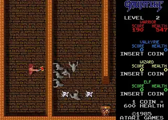 Play Gauntlet (rev 2) Retro Game Free Online Browser